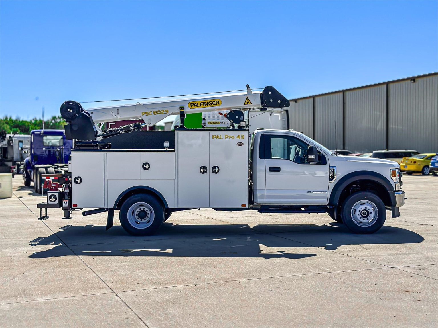 2022 FORD F600 SD XL - WKI Kenworth