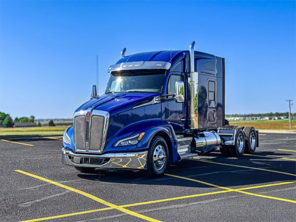 2024 KENWORTH T680 - WKI Kenworth
