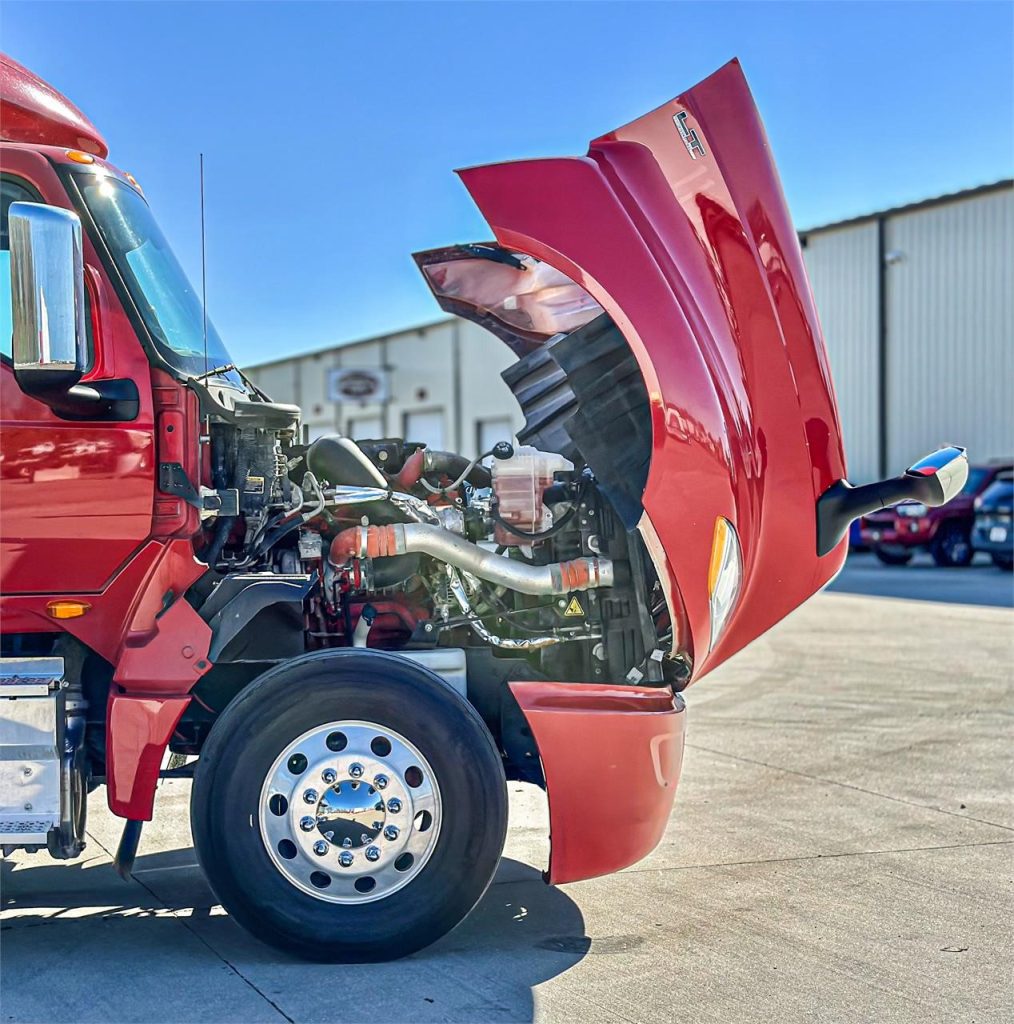 2018 INTERNATIONAL LT - WKI Kenworth