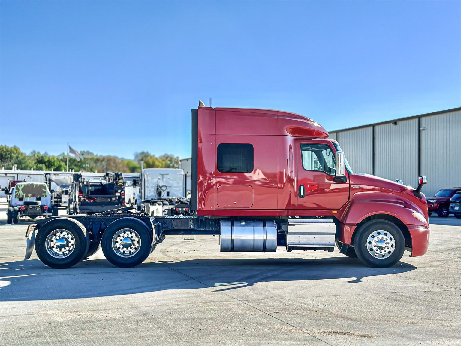 2018 INTERNATIONAL LT - WKI Kenworth