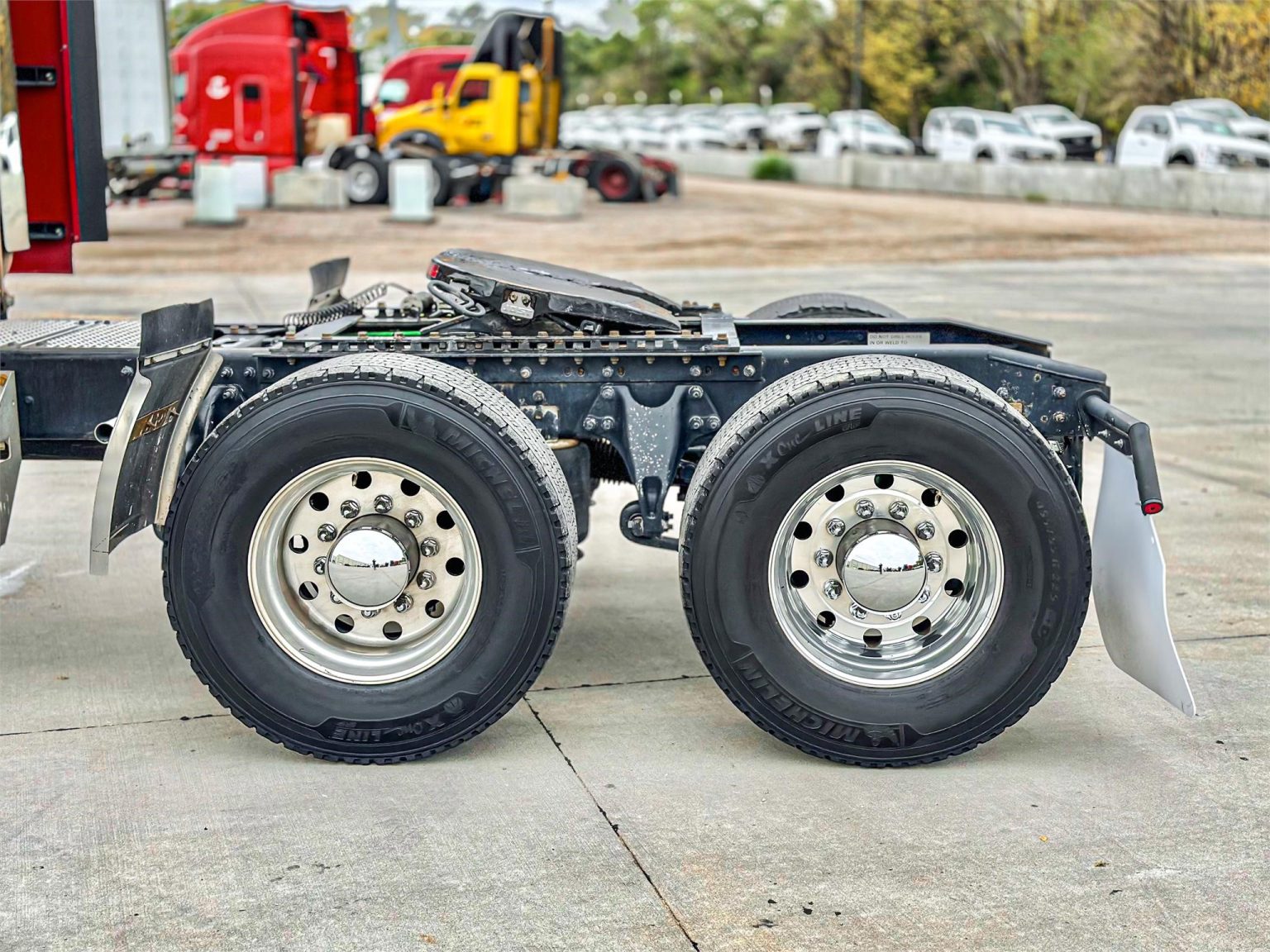 2018 INTERNATIONAL LT - WKI Kenworth