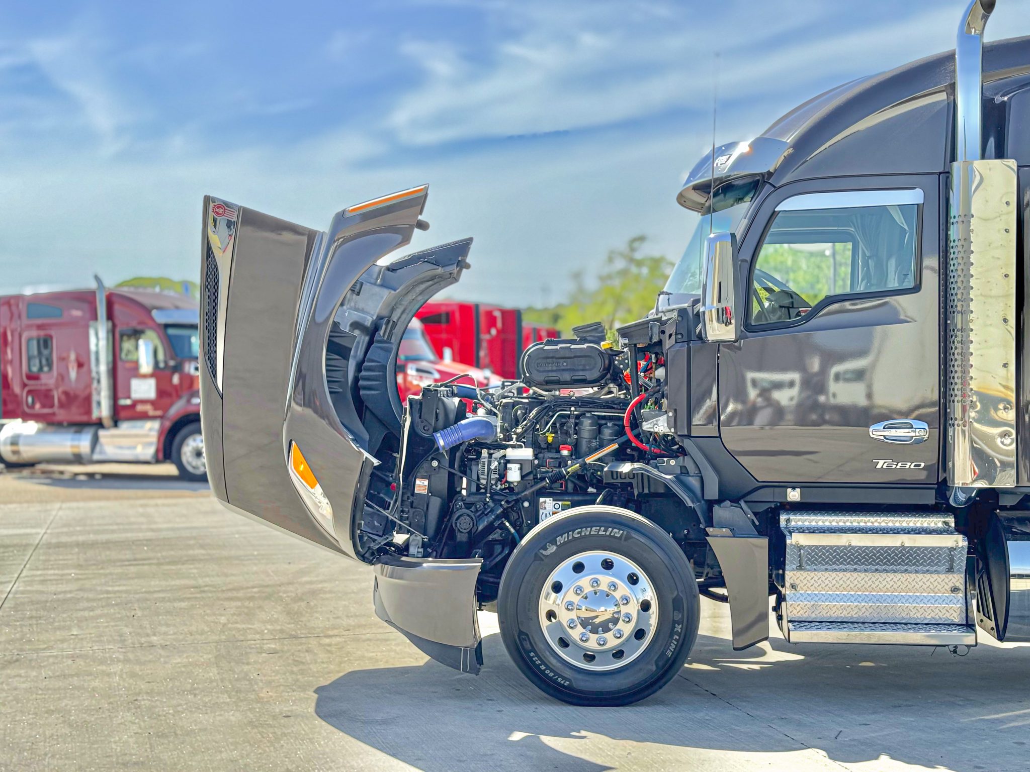 2023 Kenworth T680 - WKI Kenworth