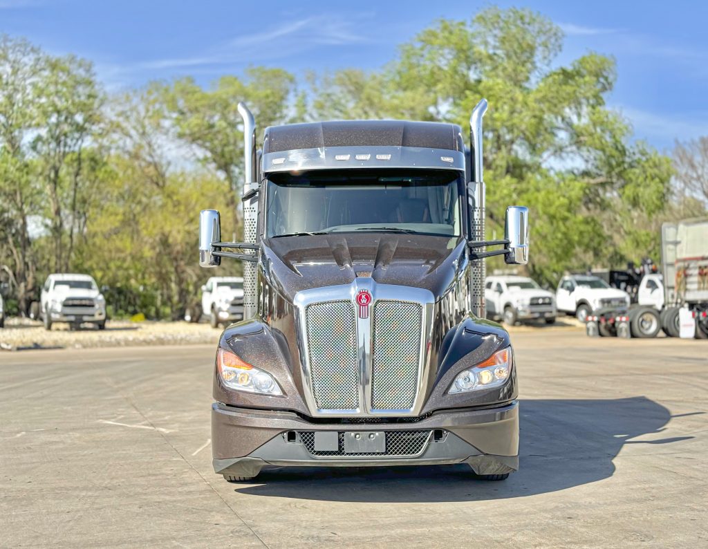2023 Kenworth T680 - WKI Kenworth