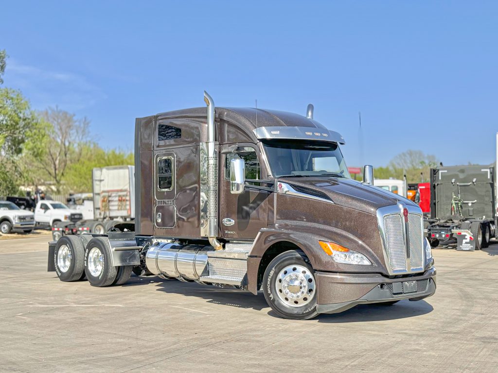 2023 Kenworth T680 - WKI Kenworth