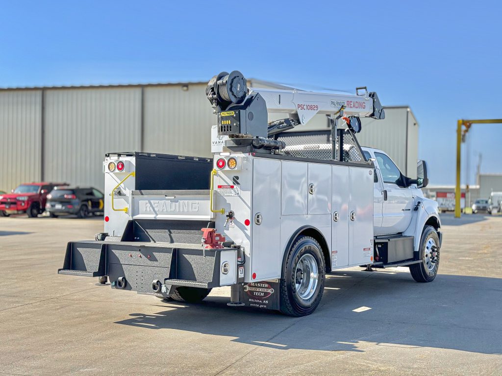 2024 FORD F-750 SUPER DUTY - WKI Kenworth