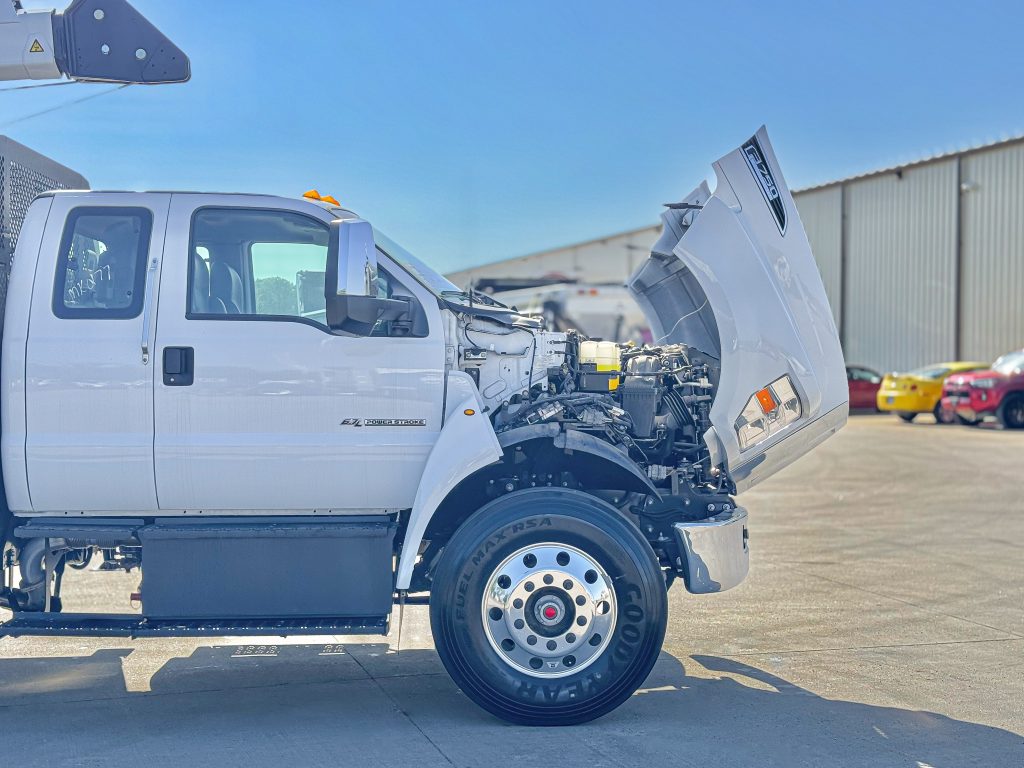 2024 FORD F-750 SUPER DUTY - WKI Kenworth