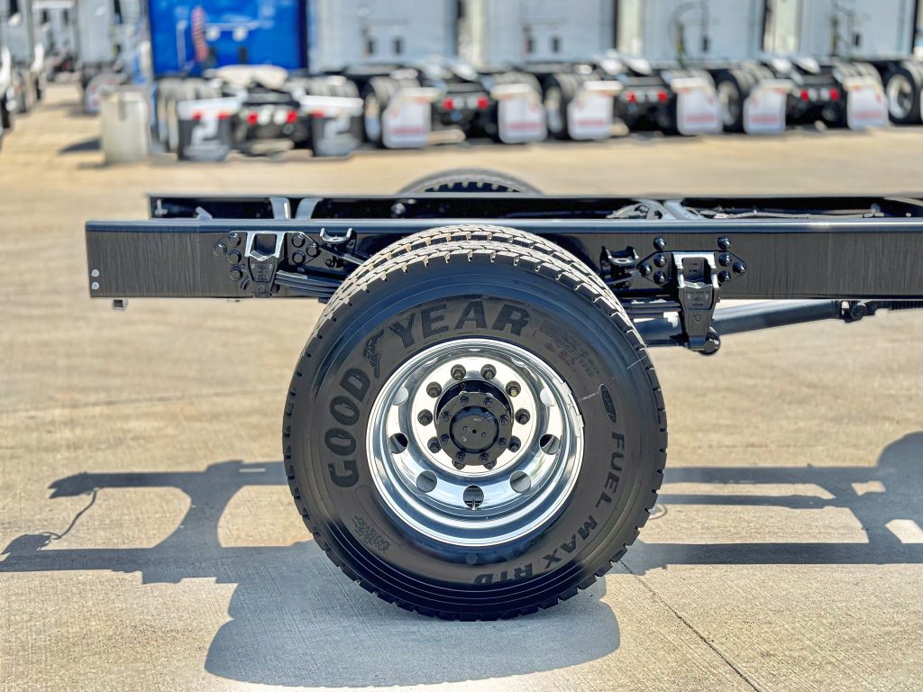 2024 Ford F-750 Super Duty Cab & Chassis - WKI Kenworth