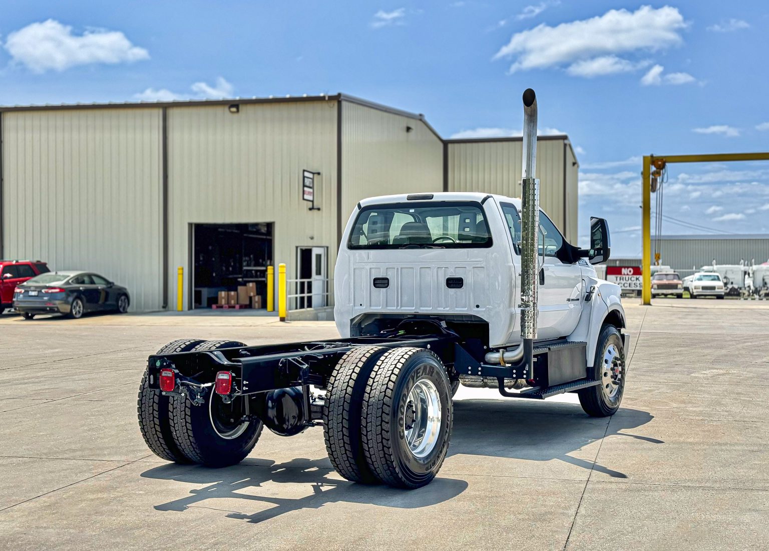2024 Ford F-750 Super Duty Cab & Chassis - WKI Kenworth