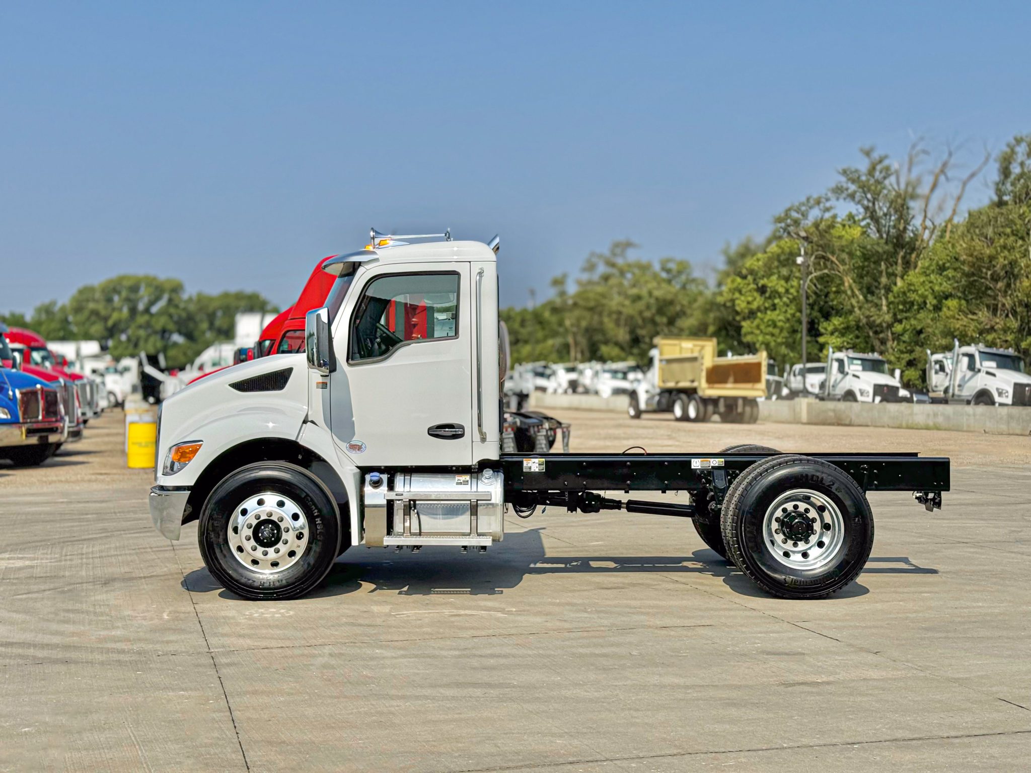 2025 KENWORTH T280 Cab & Chassis - WKI Kenworth