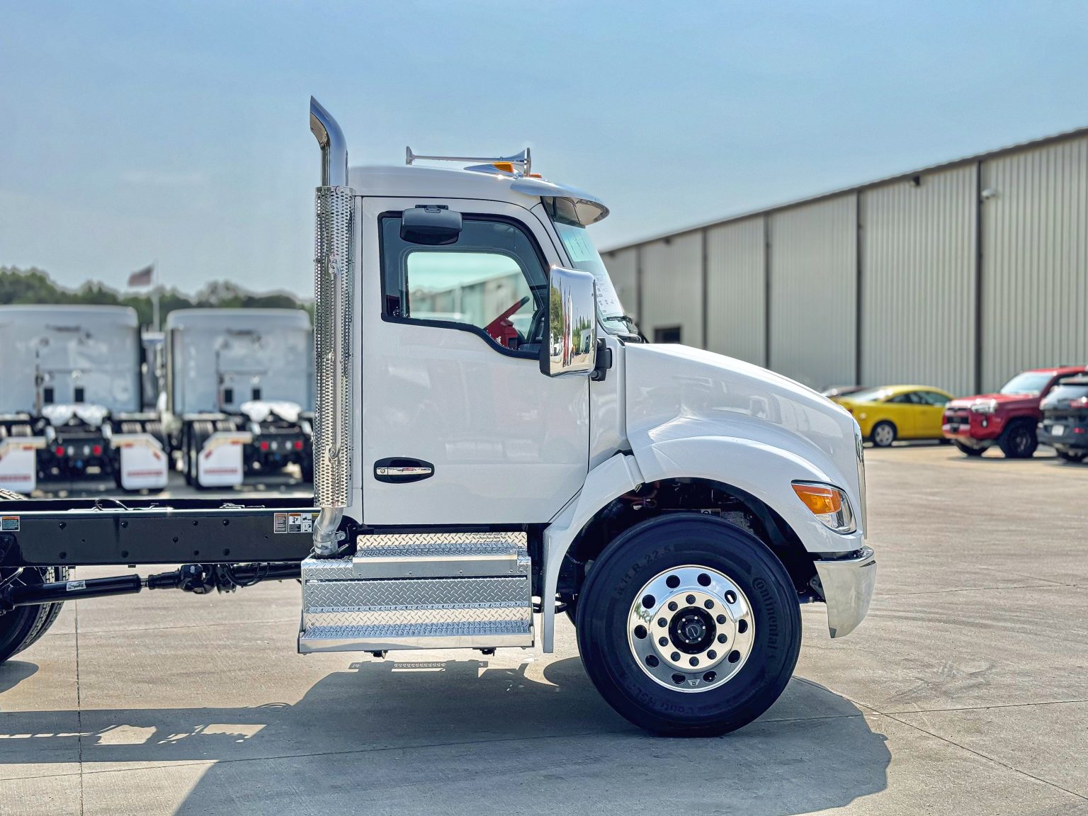 2025 KENWORTH T280 Cab & Chassis - WKI Kenworth