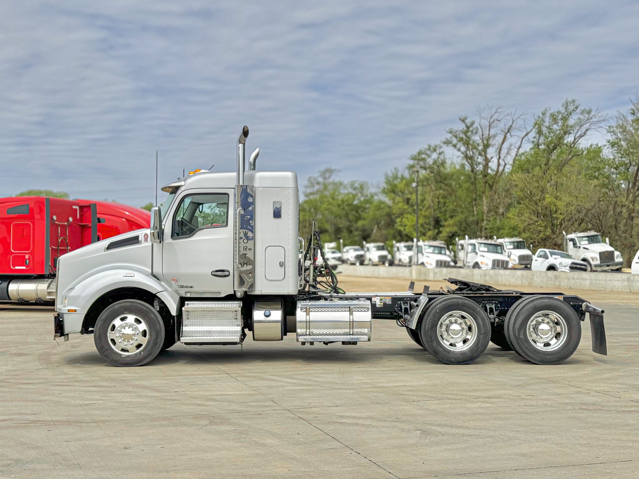 2022 Kenworth T880 - WKI Kenworth