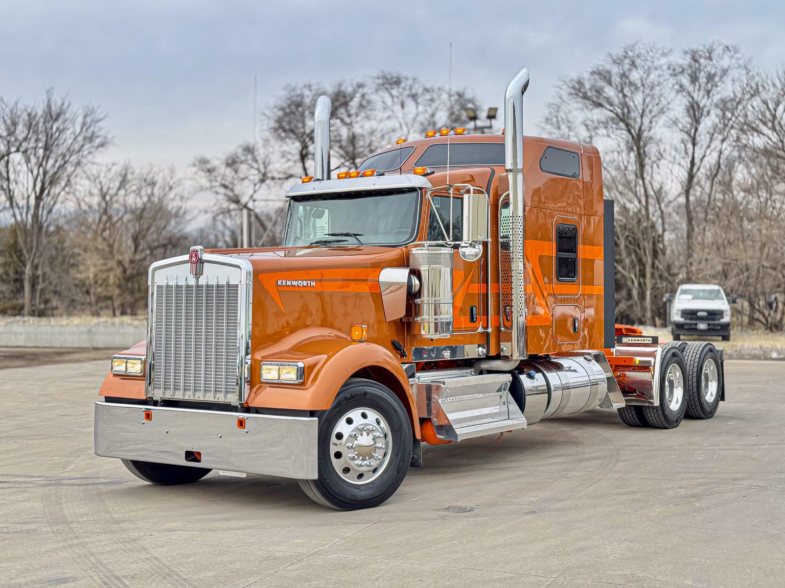 2026 Kenworth W900L - WKI Kenworth