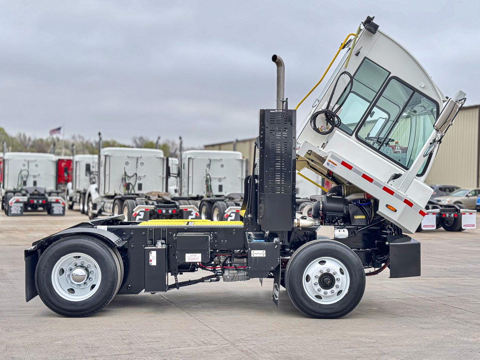 2024 AUTOCAR XSPOTTER ACTT - WKI Kenworth