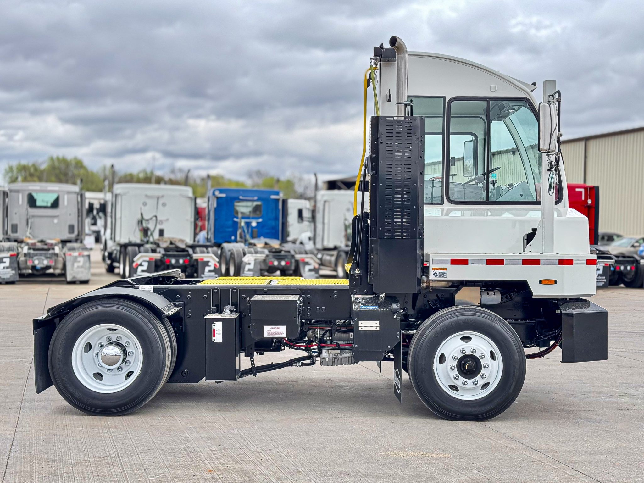 2024 AUTOCAR XSPOTTER ACTT - WKI Kenworth