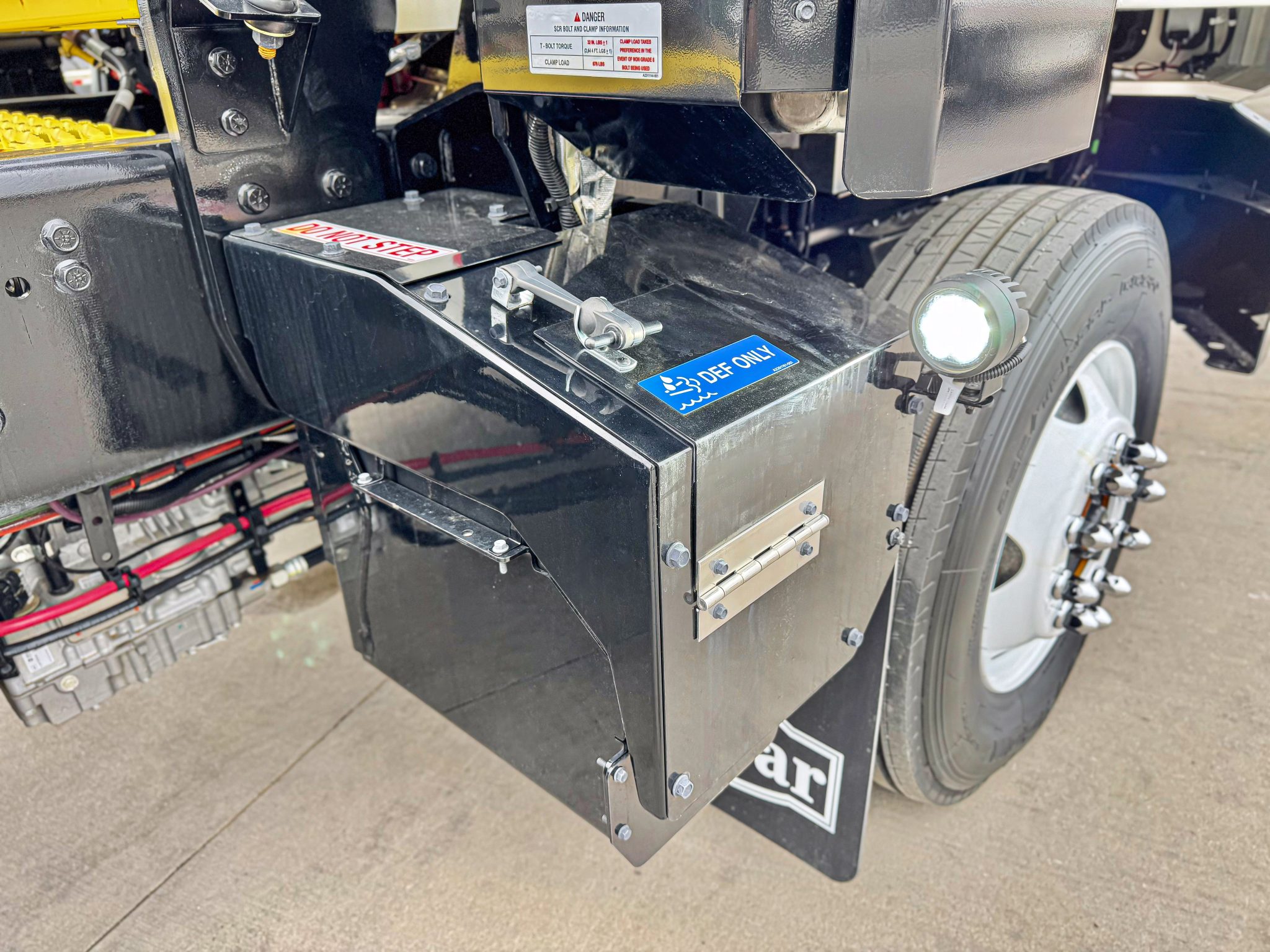 2024 AUTOCAR XSPOTTER ACTT - WKI Kenworth